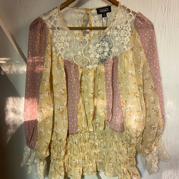 Gigio | Tops | Nwt Gigio Patchwork Look Boho Bohemian Floral Cottage ...
